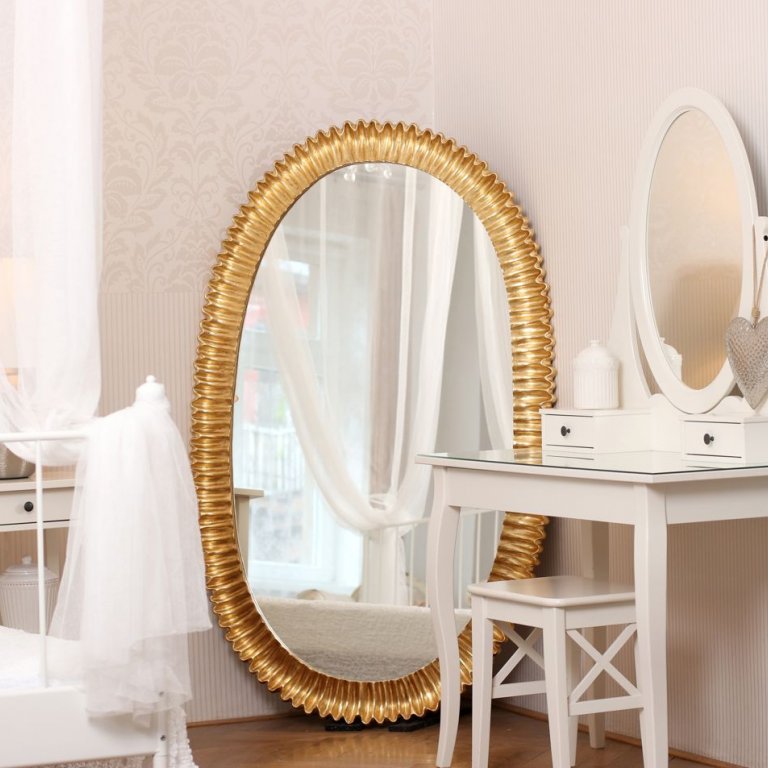 Rámování zrcadel na míru | Zrcadla a rámy na zrcadla | Praha / Frameit